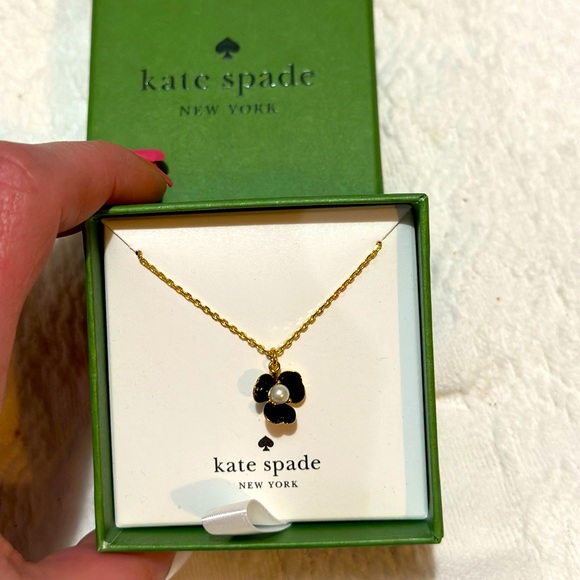 kate spade | Jewelry | Kate Spade Gold And Black Flower Pendant ...